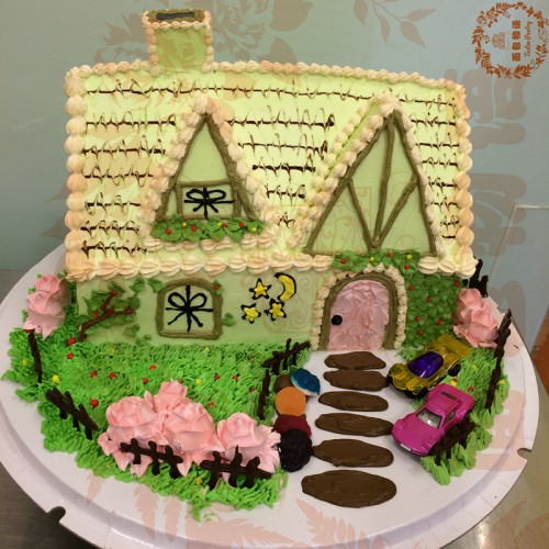 Dream House – Tastee Pantry